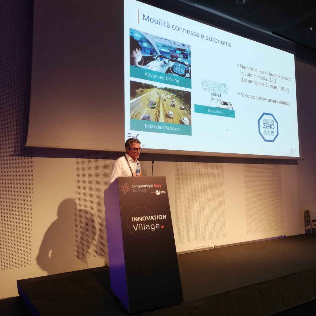 Elio Salvadori talking @InnovationVillage at SingularityU Italy Summit 2019 - FBK: CREATE-NET